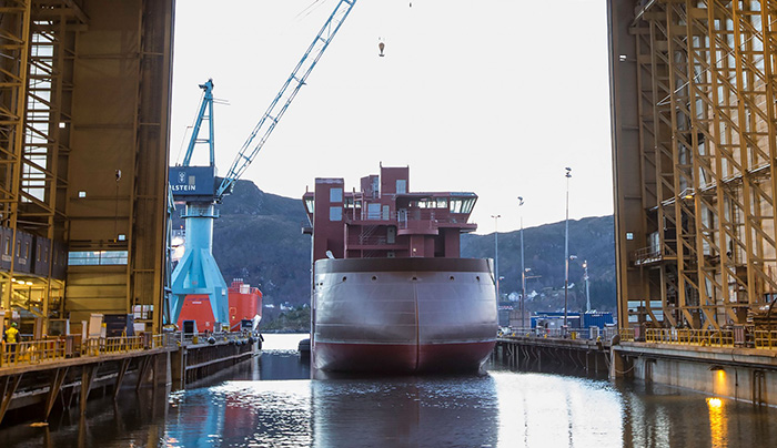 Hull-arrival-yno-309-Roy-Lindset-QC3A2894_web